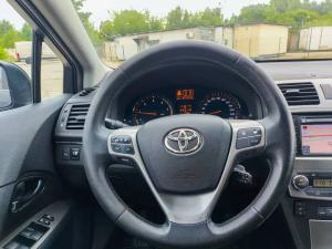Melns Toyota Avensis 2010 Rīga, ar dzinēja tilpumu 2.20 L un nobraukumu 185 tūkst. km par 4700 €, foto 13 vietnē AUTOMOTO.COM.LV