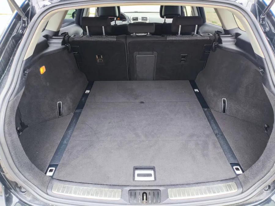 Melns Toyota Avensis 2010 Rīga, ar dzinēja tilpumu 2.20 L un nobraukumu 185 tūkst. km par 4700 €, foto 18 vietnē AUTOMOTO.COM.LV