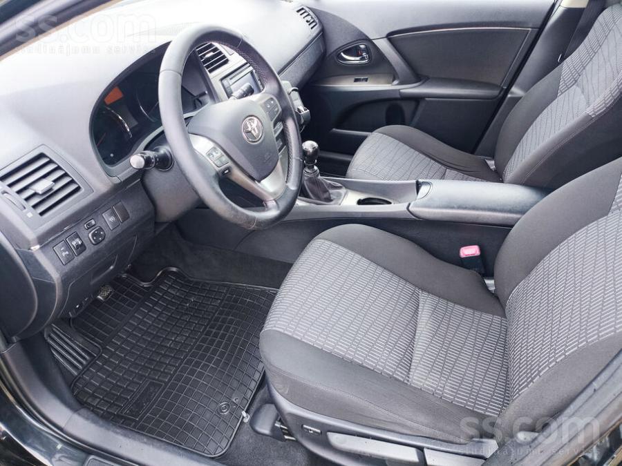 Melns Toyota Avensis 2010 Rīga, ar dzinēja tilpumu 2.20 L un nobraukumu 185 tūkst. km par 4700 €, foto 11 vietnē AUTOMOTO.COM.LV