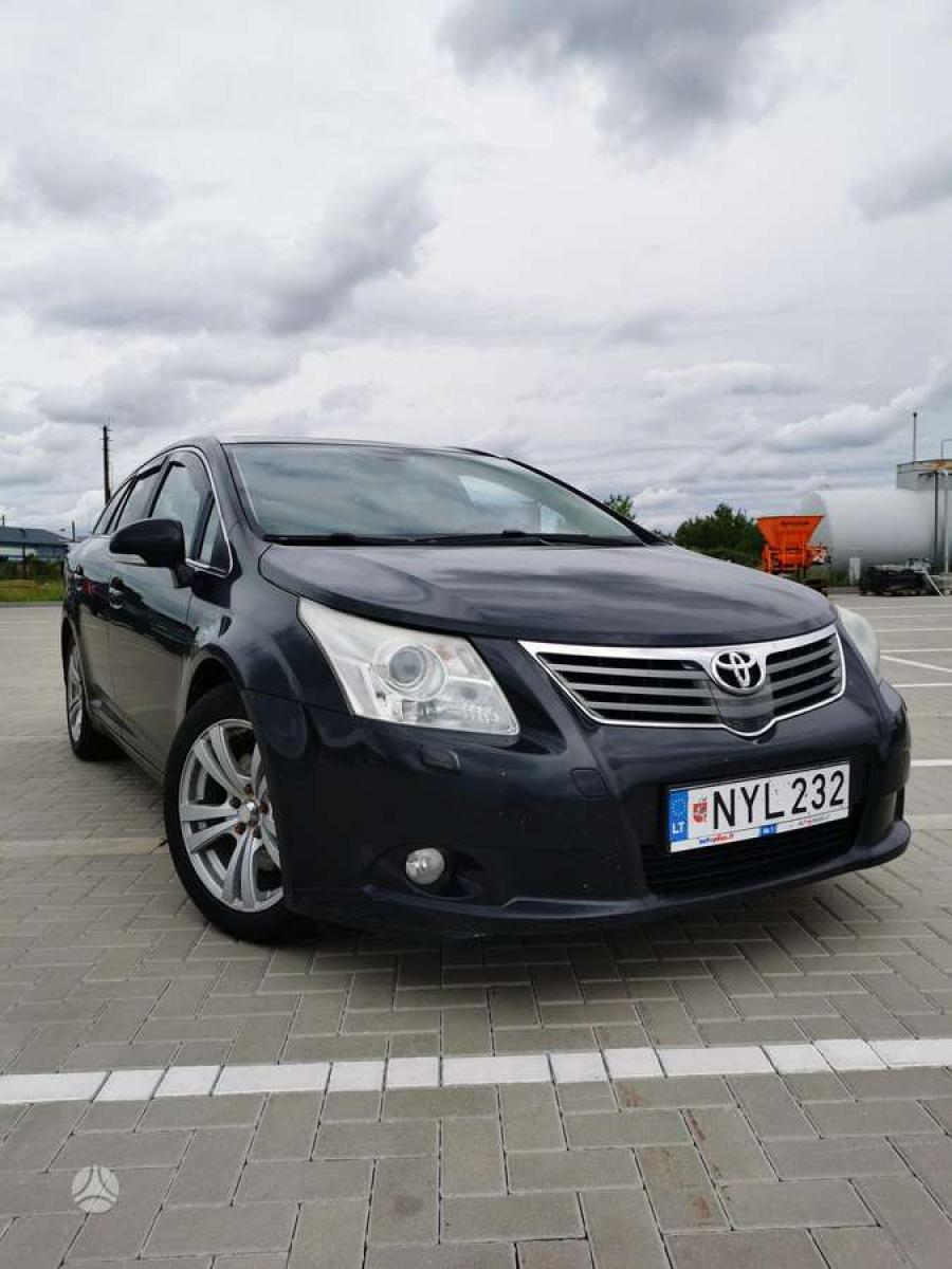 Melns Toyota Avensis 2010 Šauļi, ar dzinēja tilpumu 2.23 L un nobraukumu 253 tūkst. km par 4200 €, foto 3 vietnē AUTOMOTO.COM.LV