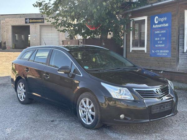 Черный Тойота Авенсис 2010 в Утена, объемом двигателя 2.20 л и пробегом 240 тыс. км за 3650 €, фото 3 на AUTOMOTO.COM.LV