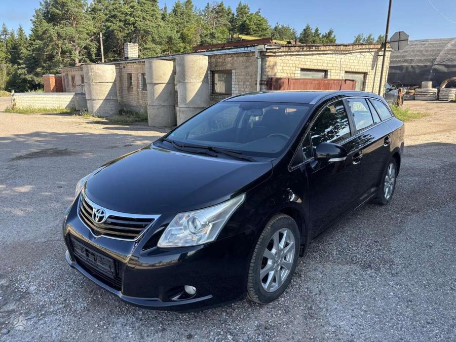 Melns Toyota Avensis 2010 Utena, ar dzinēja tilpumu 2.20 L un nobraukumu 240 tūkst. km par 3650 €, foto 9 vietnē AUTOMOTO.COM.LV