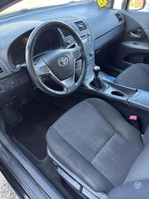 Melns Toyota Avensis 2010 Utena, ar dzinēja tilpumu 2.20 L un nobraukumu 240 tūkst. km par 3650 €, foto 13 vietnē AUTOMOTO.COM.LV