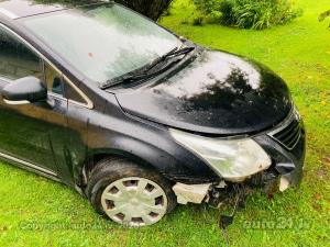 Черный Тойота Авенсис 2010 в Таллин, объемом двигателя 1.80 л и пробегом 420 тыс. км за 1500 €, фото  на AUTOMOTO.COM.LV
