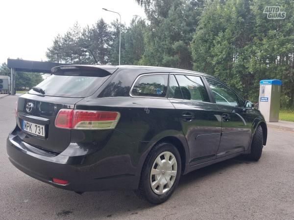 Черный Тойота Авенсис 2010 в Друскининкай, объемом двигателя 2.00 л и пробегом 314 тыс. км за 2300 €, фото 5 на AUTOMOTO.COM.LV