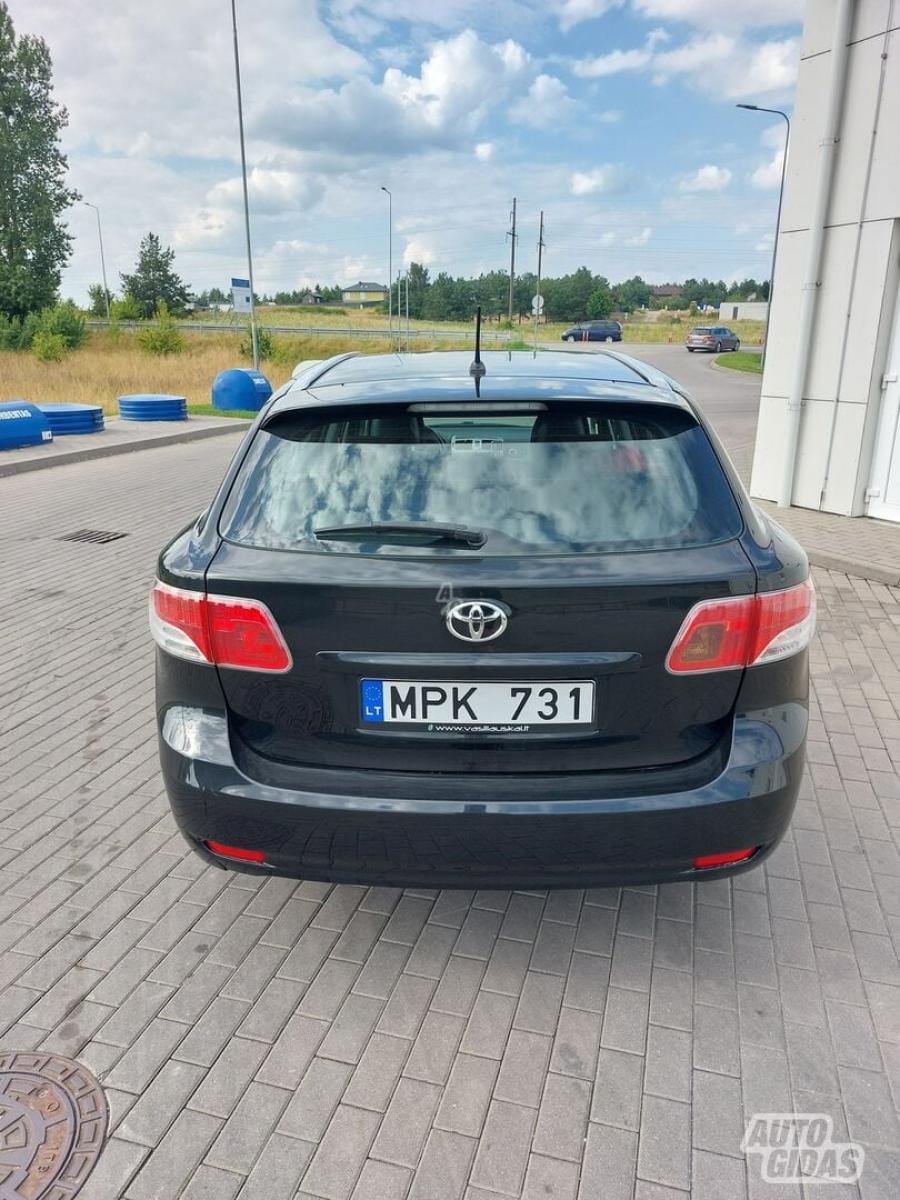 Черный Тойота Авенсис 2010 в Друскининкай, объемом двигателя 2.00 л и пробегом 314 тыс. км за 2300 €, фото 9 на AUTOMOTO.COM.LV