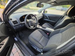 Melns Toyota Avensis 2010 Rīga, ar dzinēja tilpumu 2.00 L un nobraukumu 316 tūkst. km par 4850 €, foto 6 vietnē AUTOMOTO.COM.LV