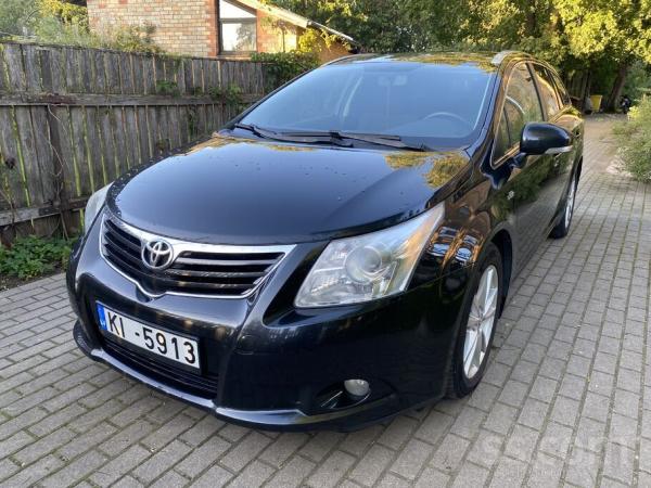 Черный Тойота Авенсис 2010 в Рига, объемом двигателя 2.20 л и пробегом 318 тыс. км за 5100 €, фото 5 на AUTOMOTO.COM.LV