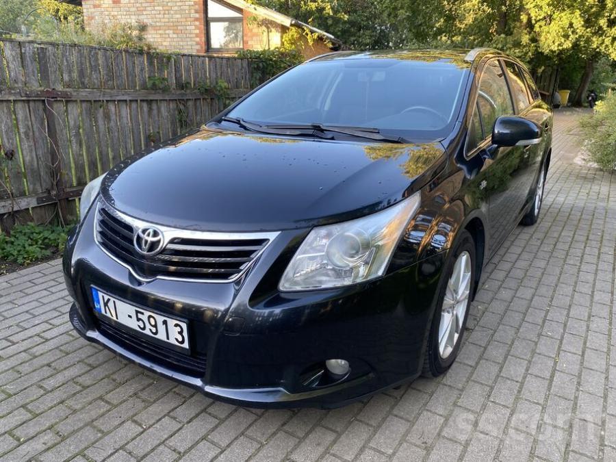 Melns Toyota Avensis 2010 Rīga, ar dzinēja tilpumu 2.20 L un nobraukumu 318 tūkst. km par 5100 €, foto 5 vietnē AUTOMOTO.COM.LV