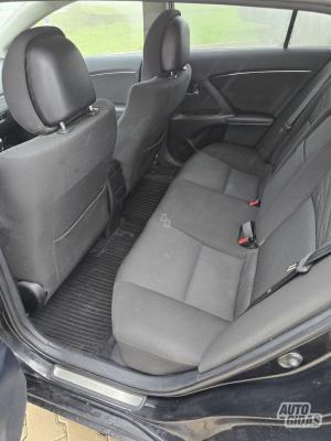 Melns Toyota Avensis 2010 Viļņa, ar dzinēja tilpumu 2.00 L un nobraukumu 255 tūkst. km par 3450 €, foto 7 vietnē AUTOMOTO.COM.LV