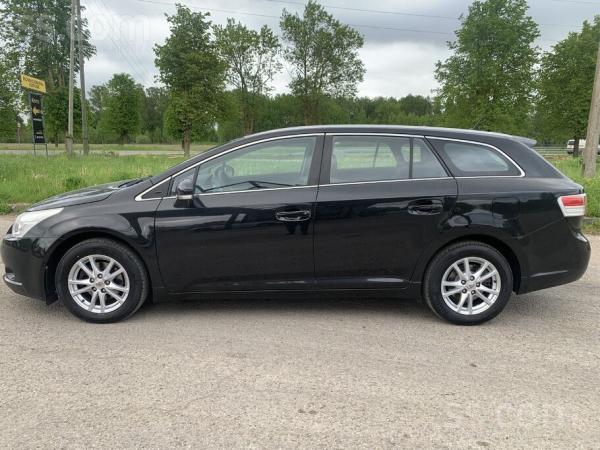 Melns Toyota Avensis 2011 Ogre, ar dzinēja tilpumu 1.80 L un nobraukumu 218 tūkst. km par 3550 €, foto 4 vietnē AUTOMOTO.COM.LV