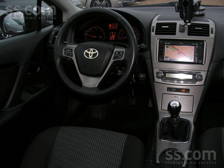 Black Toyota Avensis 2011 in Riga, with an engine capacity of 2.20 L and mileage of 0 thousand km for 4750 €, photo 17 on AUTOMOTO.COM.LV