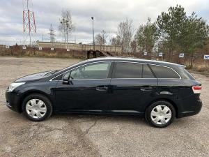Black Toyota Avensis 2011 in Alytus, with an engine capacity of 1.80 L and mileage of 221 thousand km for 5950 €, photo 8 on AUTOMOTO.COM.LV
