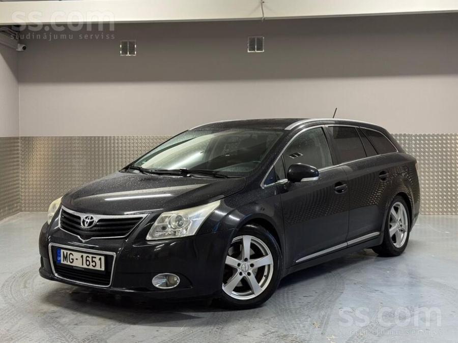 Melns Toyota Avensis 2011 Rīga, ar dzinēja tilpumu 2.20 L un nobraukumu 284 tūkst. km par 5650 €, foto 1 vietnē AUTOMOTO.COM.LV