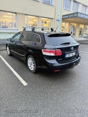 Black Toyota Avensis 2011 in Tallinn, with an engine capacity of 2.00 L and mileage of 337 thousand km for 4500 €, photo 2 on AUTOMOTO.COM.LV