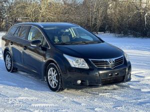 Melns Toyota Avensis 2011 Šauļi, ar dzinēja tilpumu 2.00 L un nobraukumu 201 tūkst. km par 1950 €, foto  vietnē AUTOMOTO.COM.LV