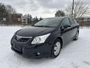Melns Toyota Avensis 2011 Alīta, ar dzinēja tilpumu 1.80 L un nobraukumu 221 tūkst. km par 5795 €, foto  vietnē AUTOMOTO.COM.LV