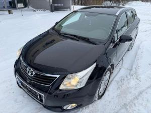 Black Toyota Avensis 2011 in Vilnius, with an engine capacity of 2.23 L and mileage of 252 thousand km for 2700 €, photo 2 on AUTOMOTO.COM.LV