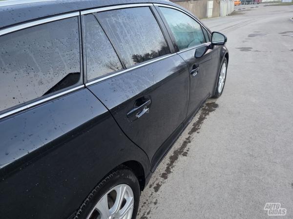 Melns Toyota Avensis 2011 Kretinga, ar dzinēja tilpumu 2.20 L un nobraukumu 290 tūkst. km par 3400 €, foto 4 vietnē AUTOMOTO.COM.LV