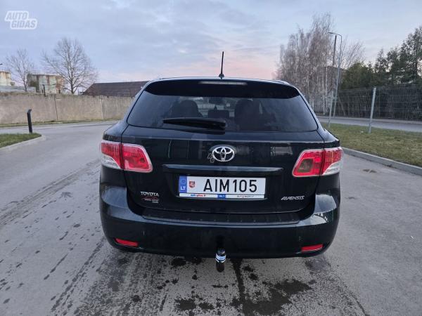 Melns Toyota Avensis 2011 Kretinga, ar dzinēja tilpumu 2.20 L un nobraukumu 290 tūkst. km par 3400 €, foto 5 vietnē AUTOMOTO.COM.LV