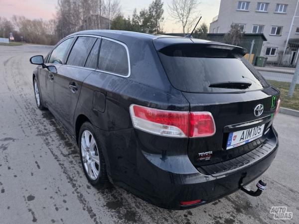 Melns Toyota Avensis 2011 Kretinga, ar dzinēja tilpumu 2.20 L un nobraukumu 290 tūkst. km par 3400 €, foto 6 vietnē AUTOMOTO.COM.LV