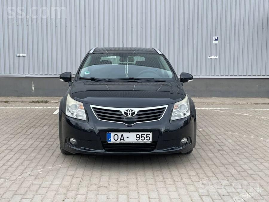 Черный Тойота Авенсис 2011 в Рига, объемом двигателя 2.20 л и пробегом 242 тыс. км за 4300 €, фото 4 на AUTOMOTO.COM.LV