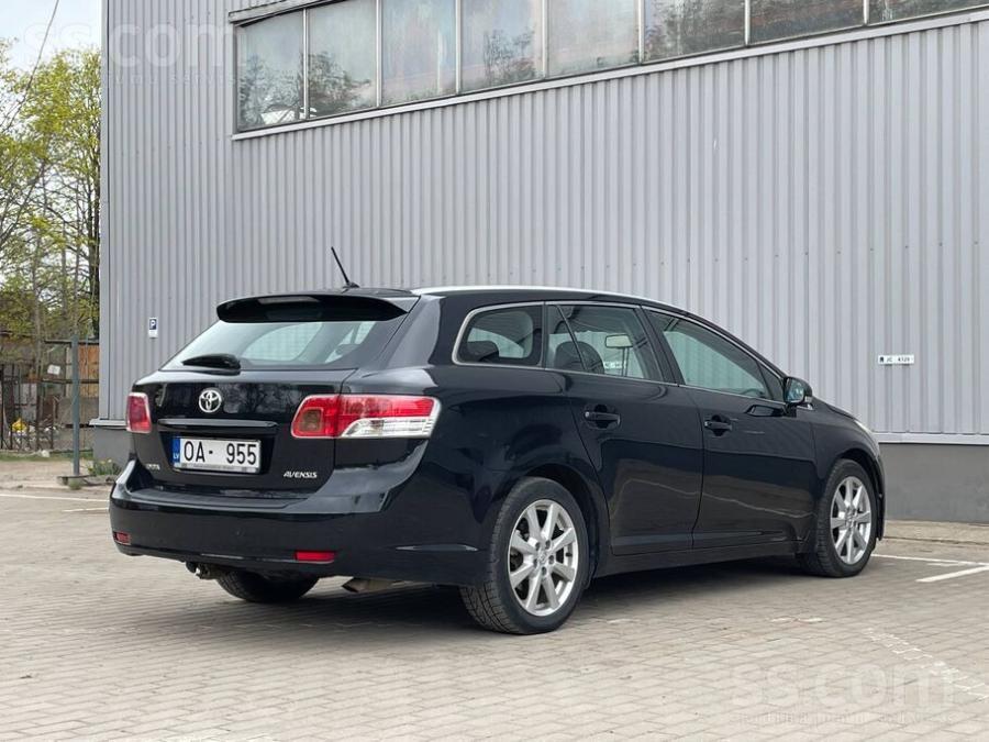 Черный Тойота Авенсис 2011 в Рига, объемом двигателя 2.20 л и пробегом 242 тыс. км за 4300 €, фото 12 на AUTOMOTO.COM.LV