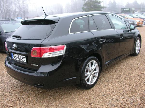 Melns Toyota Avensis 2011 Rīga, ar dzinēja tilpumu 2.20 L un nobraukumu 0 tūkst. km par 4350 €, foto 3 vietnē AUTOMOTO.COM.LV