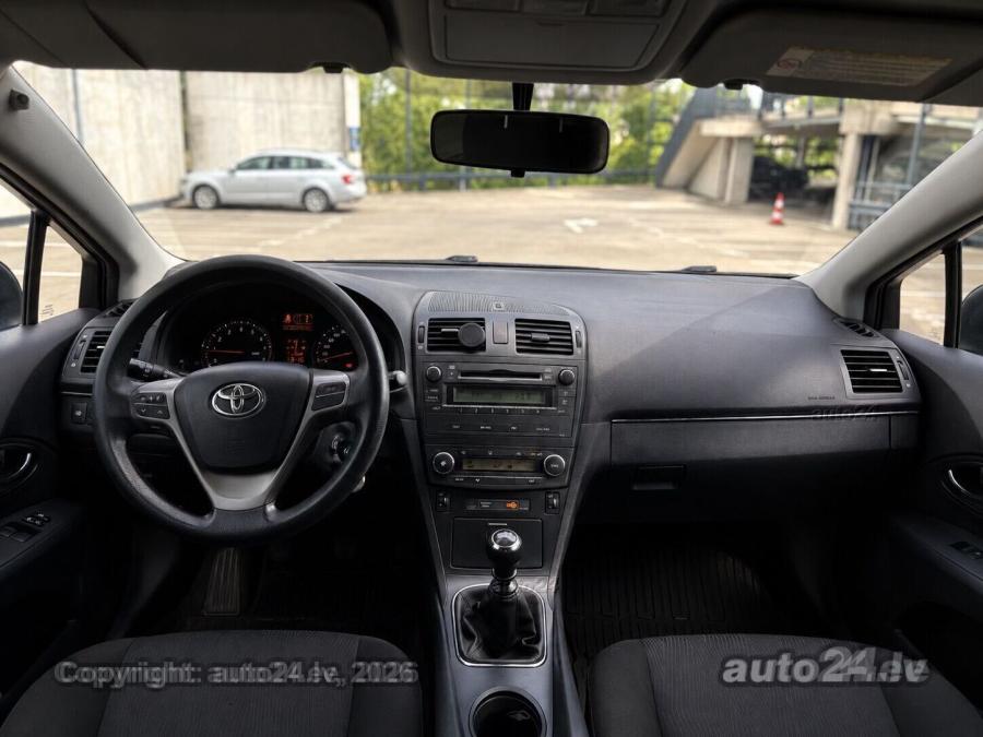 Melns Toyota Avensis 2011 Tartu, ar dzinēja tilpumu 1.80 L un nobraukumu 250 tūkst. km par 4590 €, foto 10 vietnē AUTOMOTO.COM.LV