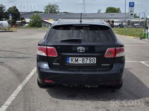 Черный Тойота Авенсис 2011 в Цесис, объемом двигателя 2.20 л и пробегом 277 тыс. км за 4200 €, фото 8 на AUTOMOTO.COM.LV