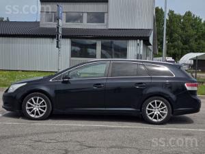 Черный Тойота Авенсис 2011 в Цесис, объемом двигателя 2.20 л и пробегом 277 тыс. км за 4200 €, фото 10 на AUTOMOTO.COM.LV
