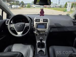 Черный Тойота Авенсис 2011 в Цесис, объемом двигателя 2.20 л и пробегом 277 тыс. км за 4200 €, фото 14 на AUTOMOTO.COM.LV