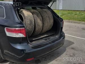 Черный Тойота Авенсис 2011 в Цесис, объемом двигателя 2.20 л и пробегом 277 тыс. км за 4200 €, фото 17 на AUTOMOTO.COM.LV