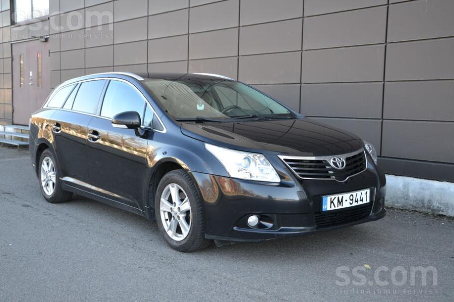 Melns Toyota Avensis 2011 Rīga, ar dzinēja tilpumu 2.00 L un nobraukumu 335 tūkst. km par 4150 €, foto 3 vietnē AUTOMOTO.COM.LV