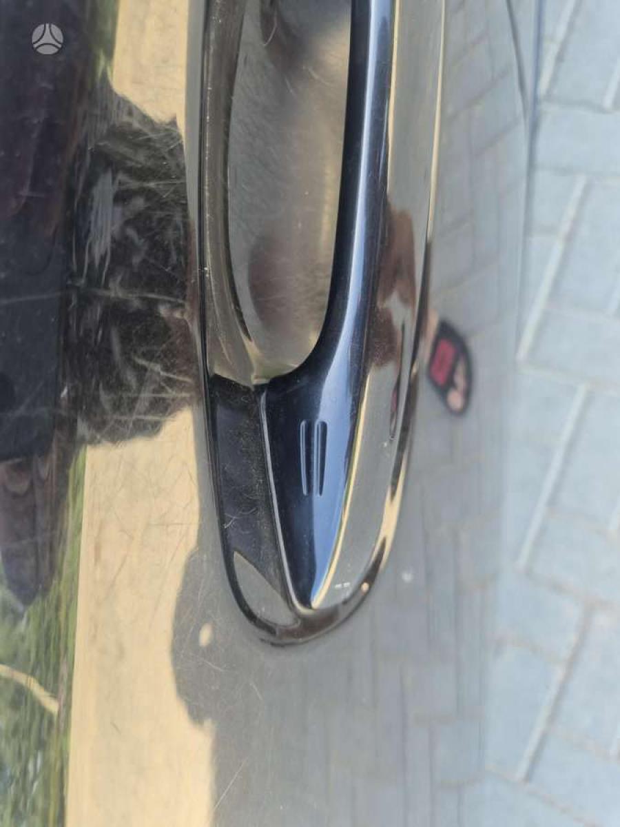 Melns Toyota Avensis 2011 Viļņa, ar dzinēja tilpumu 2.23 L un nobraukumu 300 tūkst. km par 2499 €, foto 19 vietnē AUTOMOTO.COM.LV