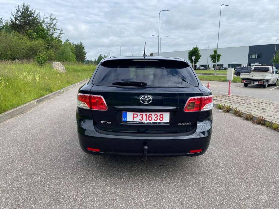 Melns Toyota Avensis 2011 Viļņa, ar dzinēja tilpumu 1.80 L un nobraukumu 243 tūkst. km par 6950 €, foto 7 vietnē AUTOMOTO.COM.LV