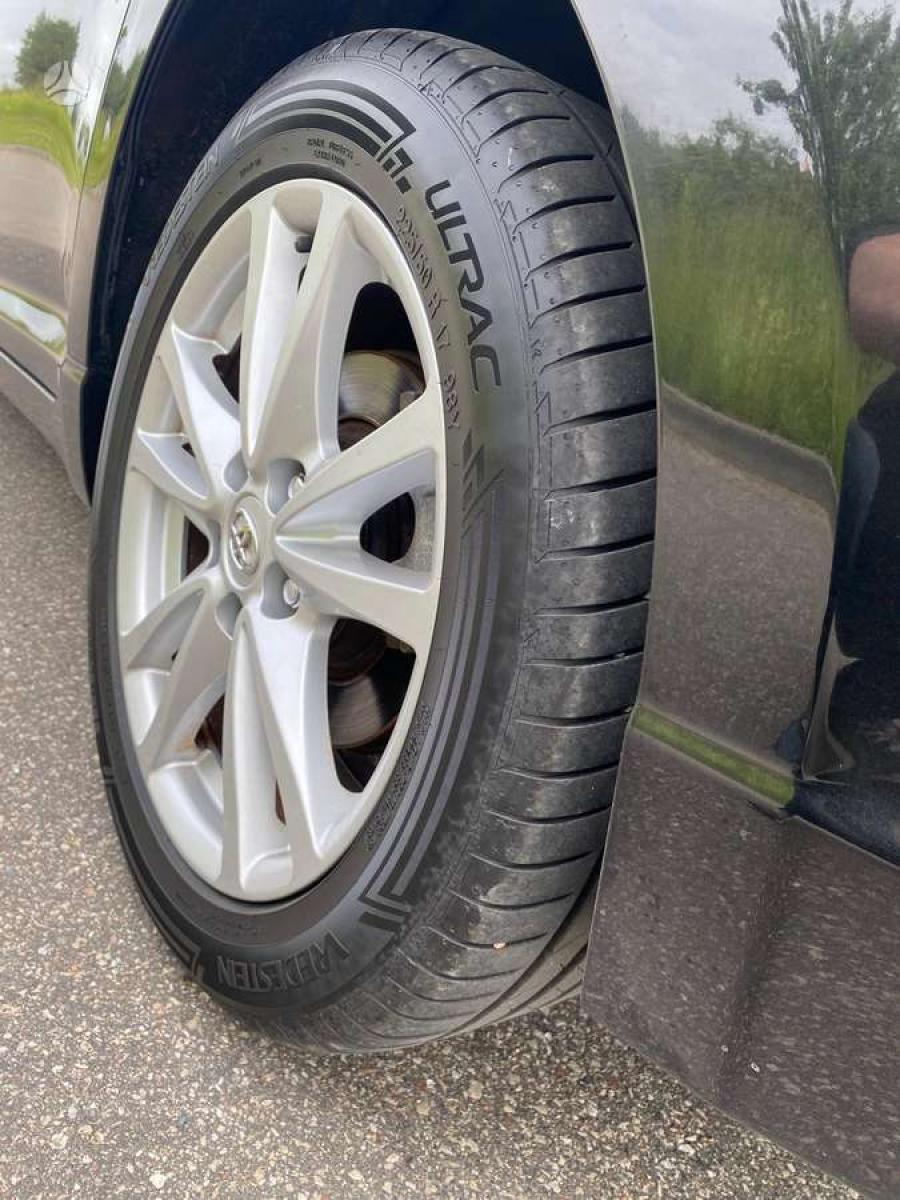 Melns Toyota Avensis 2011 Viļņa, ar dzinēja tilpumu 1.80 L un nobraukumu 243 tūkst. km par 6950 €, foto 11 vietnē AUTOMOTO.COM.LV