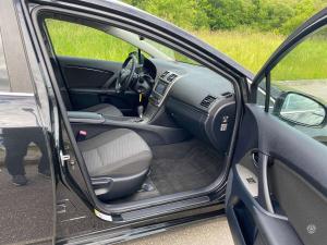 Melns Toyota Avensis 2011 Viļņa, ar dzinēja tilpumu 1.80 L un nobraukumu 243 tūkst. km par 6950 €, foto 16 vietnē AUTOMOTO.COM.LV