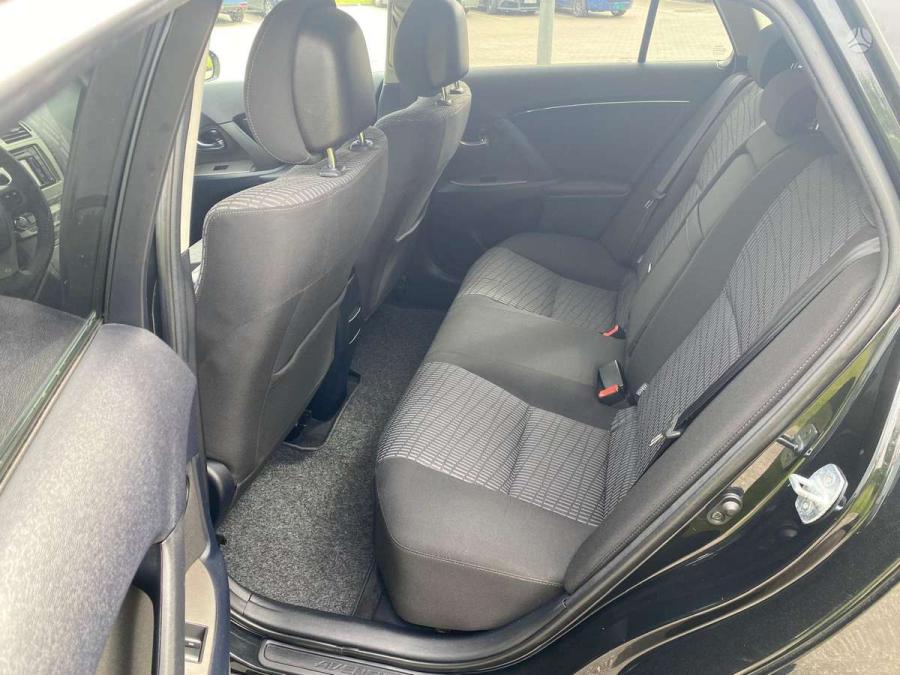 Melns Toyota Avensis 2011 Viļņa, ar dzinēja tilpumu 1.80 L un nobraukumu 243 tūkst. km par 6950 €, foto 21 vietnē AUTOMOTO.COM.LV