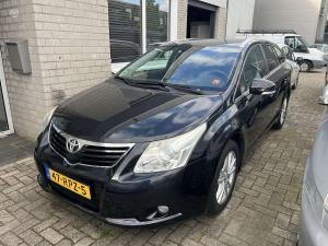Melns Toyota Avensis 2011 Viļņa, ar dzinēja tilpumu 1.80 L un nobraukumu 243 tūkst. km par 6950 €, foto 30 vietnē AUTOMOTO.COM.LV