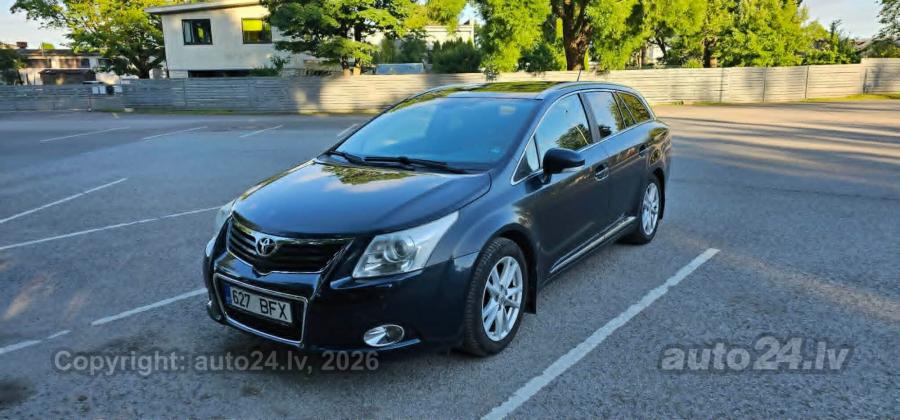 Черный Тойота Авенсис 2011 в Таллин, объемом двигателя 2.00 л и пробегом 347 тыс. км за 5000 €, фото 1 на AUTOMOTO.COM.LV