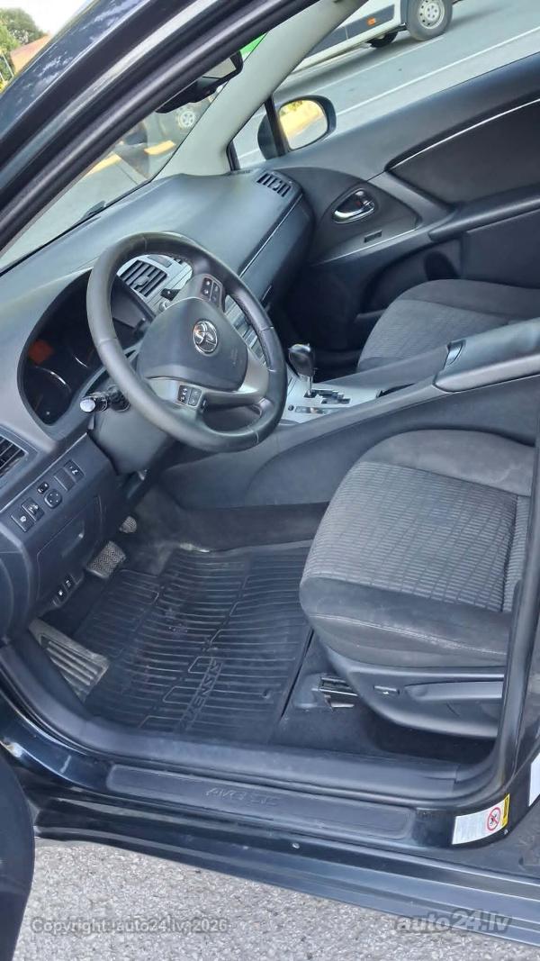Black Toyota Avensis 2011 in Tallinn, with an engine capacity of 2.00 L and mileage of 347 thousand km for 5000 €, photo 7 on AUTOMOTO.COM.LV