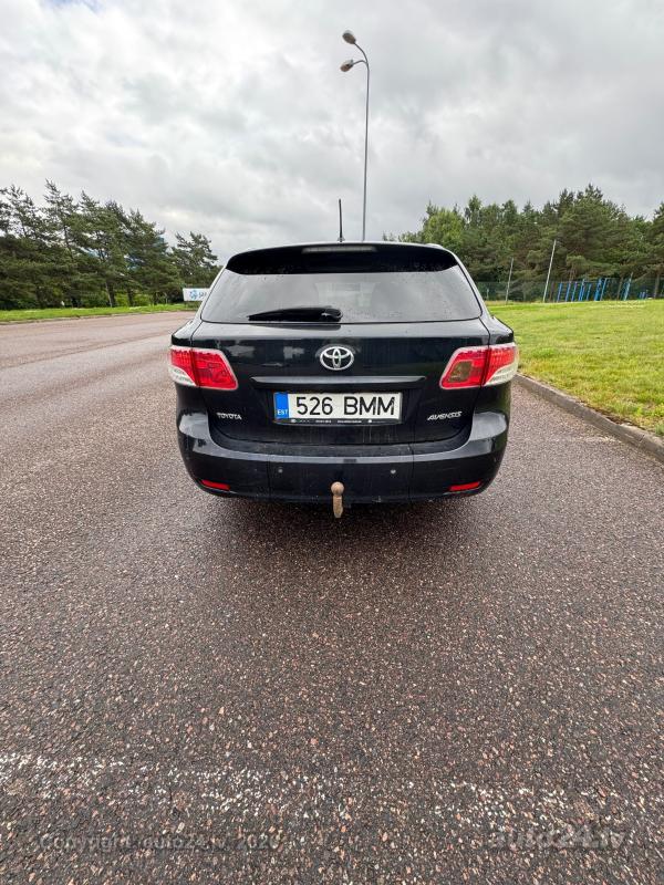 Melns Toyota Avensis 2011 Tallina, ar dzinēja tilpumu 2.20 L un nobraukumu 336 tūkst. km par 3900 €, foto 2 vietnē AUTOMOTO.COM.LV