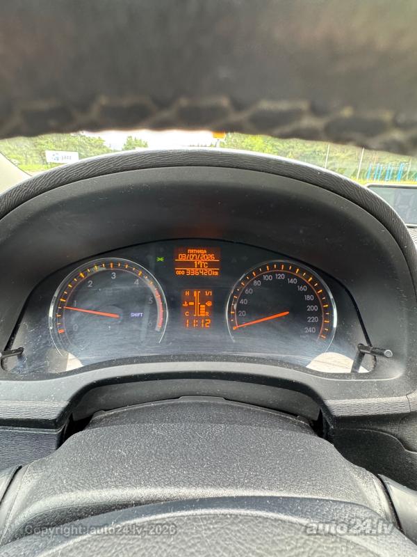 Melns Toyota Avensis 2011 Tallina, ar dzinēja tilpumu 2.20 L un nobraukumu 336 tūkst. km par 3900 €, foto 7 vietnē AUTOMOTO.COM.LV
