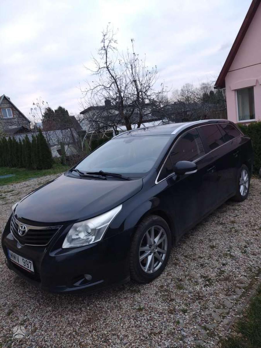 Melns Toyota Avensis 2011 Viļņa, ar dzinēja tilpumu 2.23 L un nobraukumu 341 tūkst. km par 3300 €, foto 3 vietnē AUTOMOTO.COM.LV