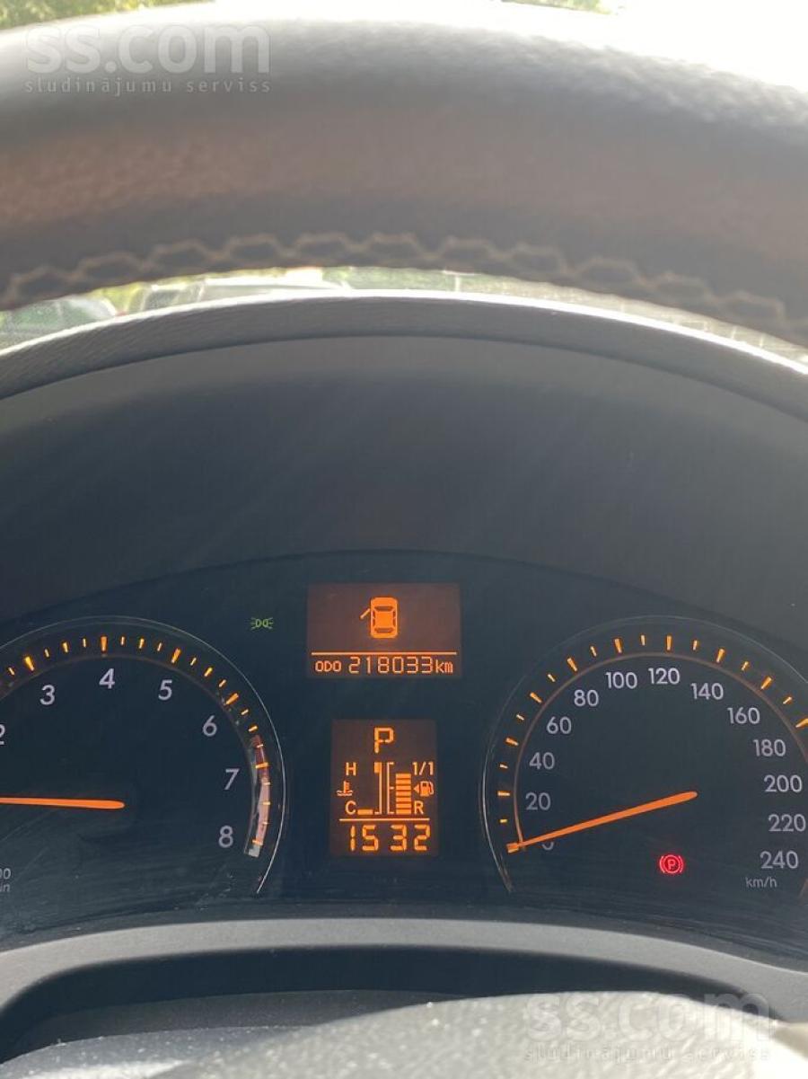 Melns Toyota Avensis 2011 Rīga, ar dzinēja tilpumu 1.80 L un nobraukumu 218 tūkst. km par 4700 €, foto 18 vietnē AUTOMOTO.COM.LV