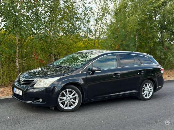 Черный Тойота Авенсис 2011 в Вильнюс, объемом двигателя 2.23 л и пробегом 351 тыс. км за 3699 €, фото 3 на AUTOMOTO.COM.LV