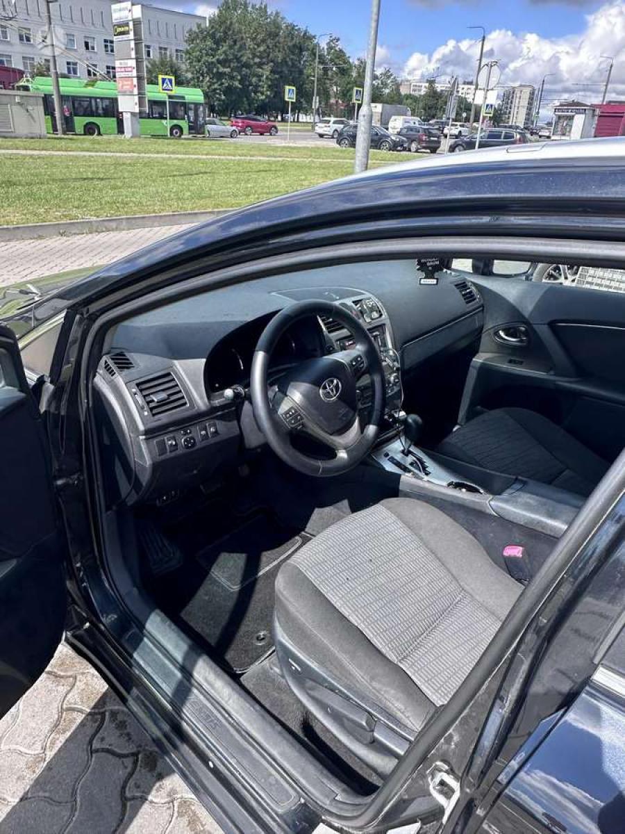 Черный Тойота Авенсис 2011 в Каунас, объемом двигателя 2.23 л и пробегом 247 тыс. км за 4450 €, фото 7 на AUTOMOTO.COM.LV