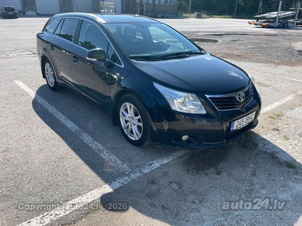 Черный Тойота Авенсис 2011 в Кейла, объемом двигателя 2.20 л и пробегом 249 тыс. км за 5250 €, фото 1 на AUTOMOTO.COM.LV