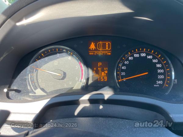 Черный Тойота Авенсис 2011 в Кейла, объемом двигателя 2.20 л и пробегом 249 тыс. км за 5250 €, фото 6 на AUTOMOTO.COM.LV